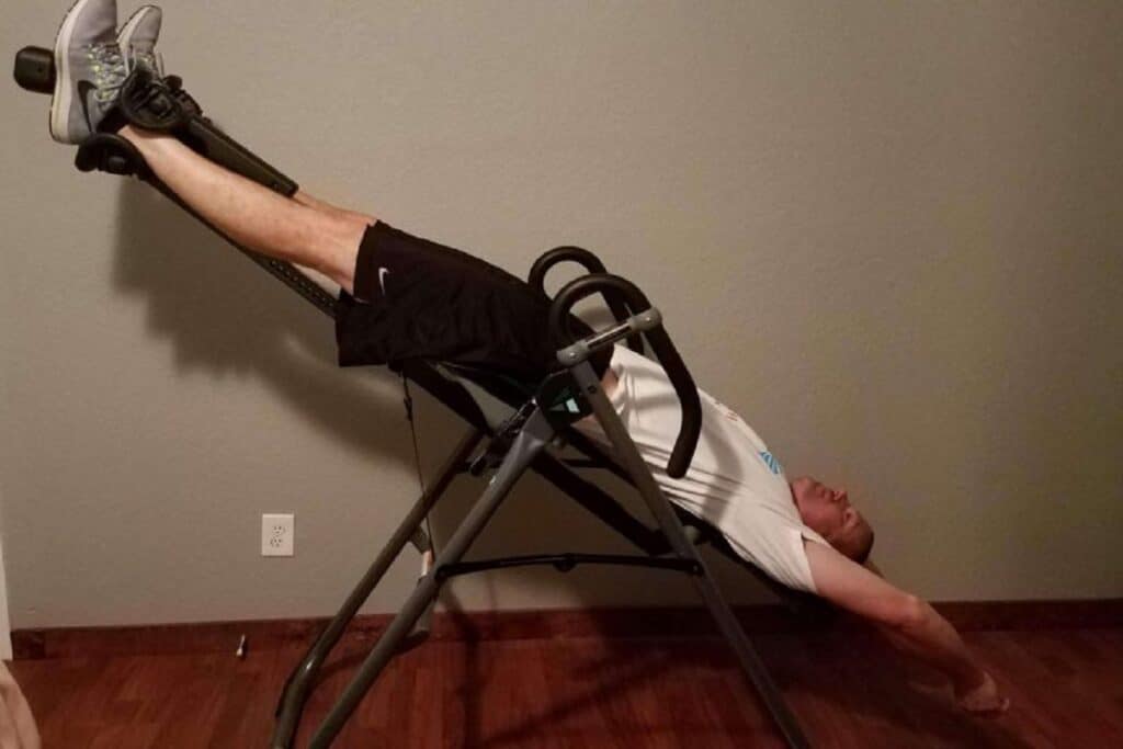 What Are the Benefits of Using an Inversion Table? - The Health Pot